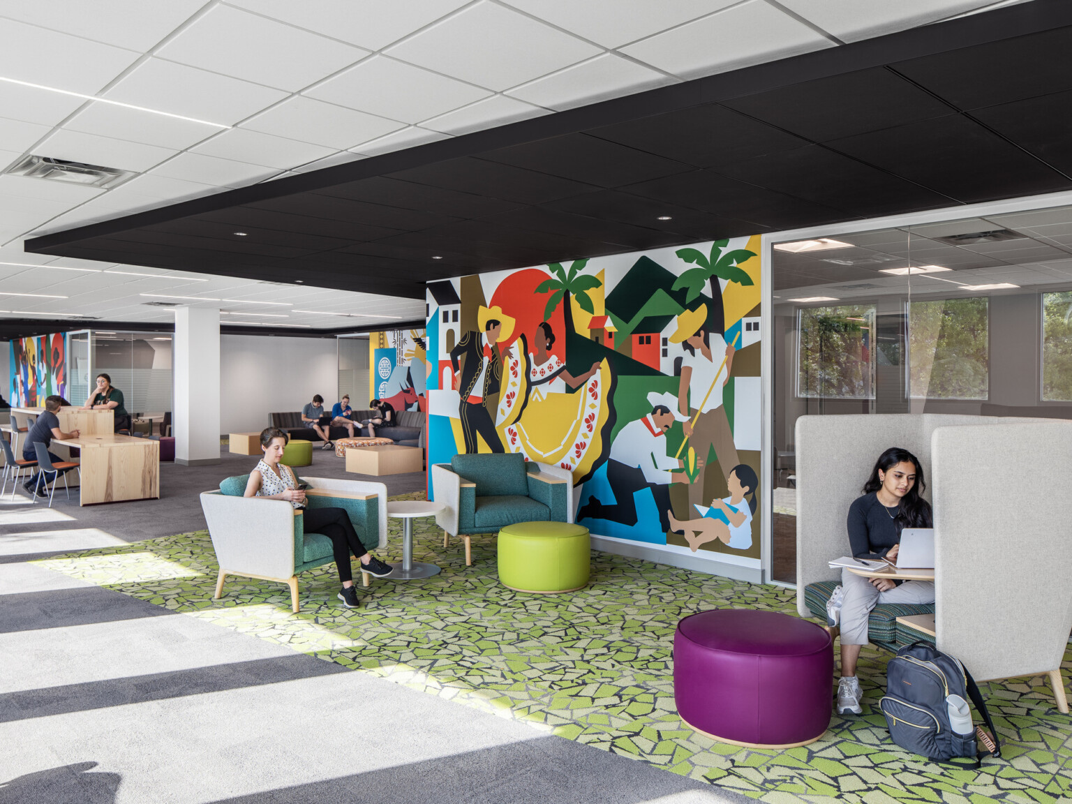 2024 Select Service Hotel Public Space - DLR Group