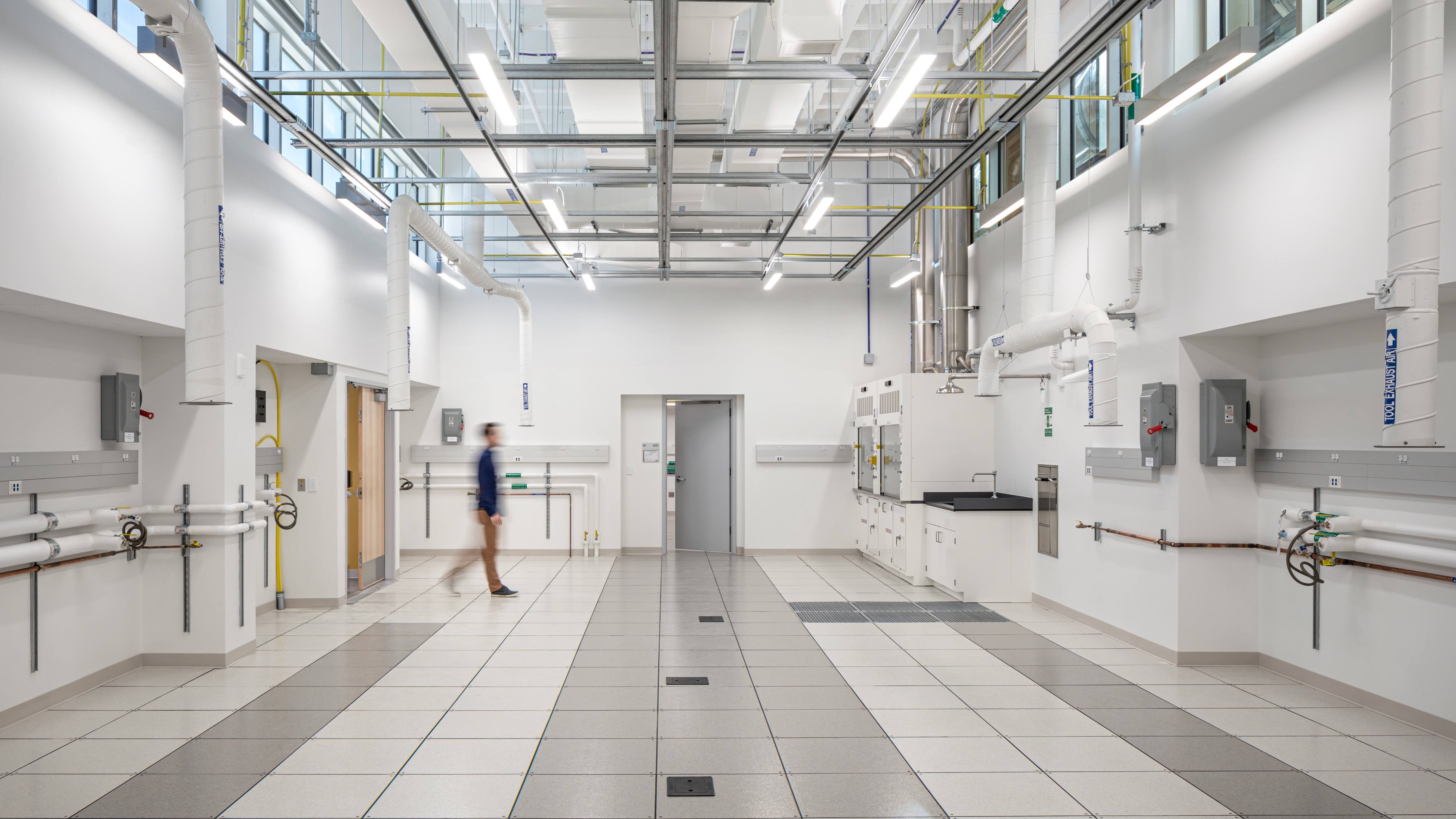 Science+Technology - DLR Group