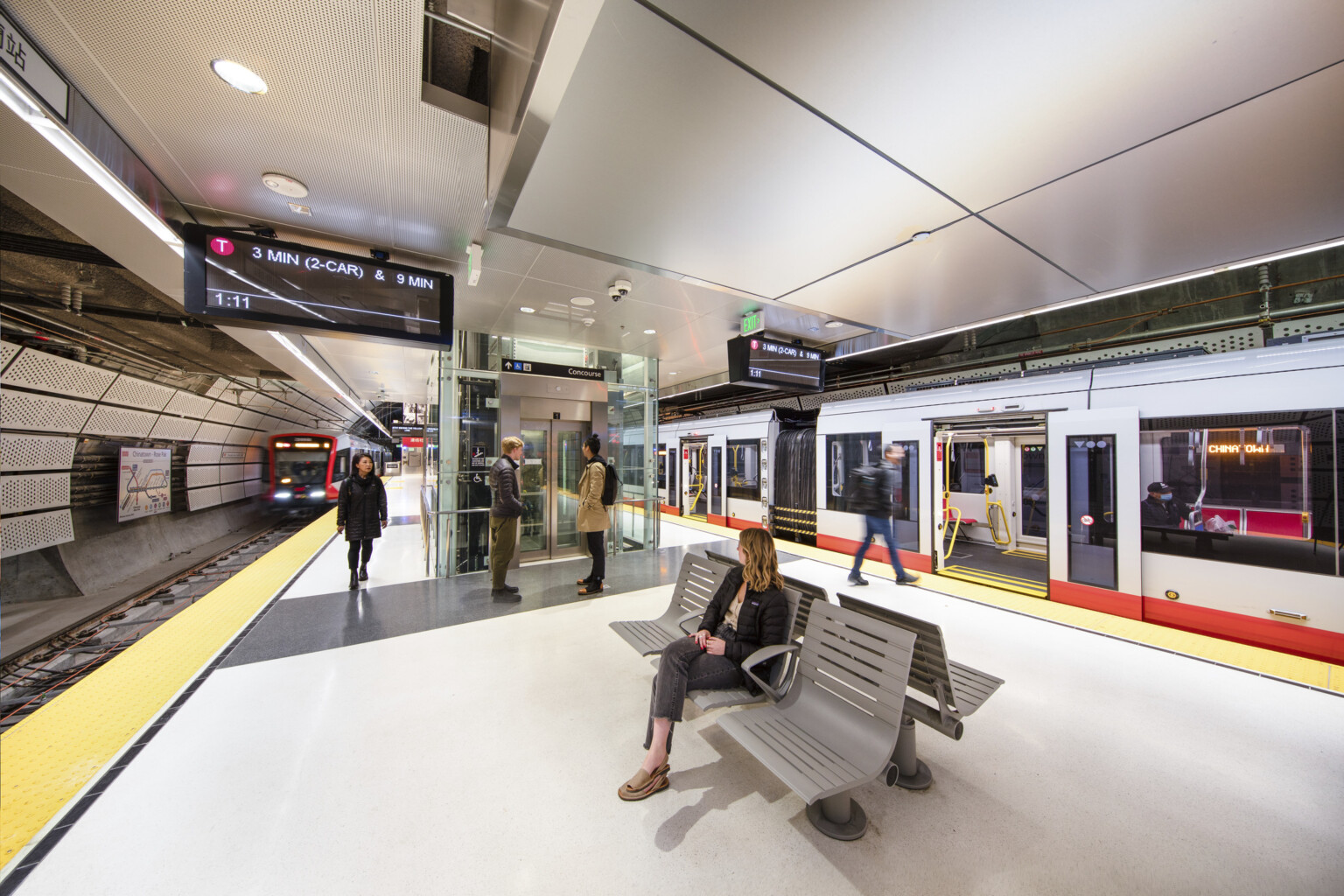Chinatown Rose Pak Station - DLR Group