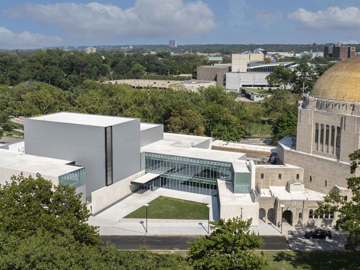 Best Mixed Use Architecture Saudi Arabia - DLR Group