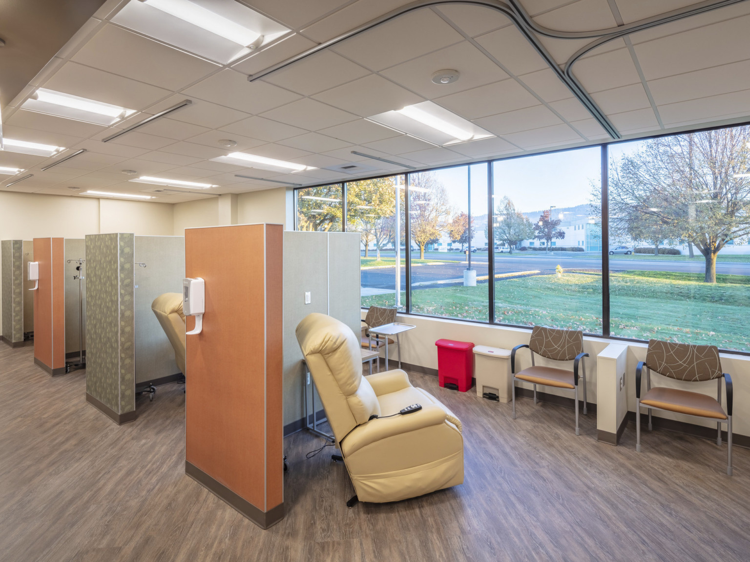 Patient Focused Multipurpose Infusion Center - DLR Group