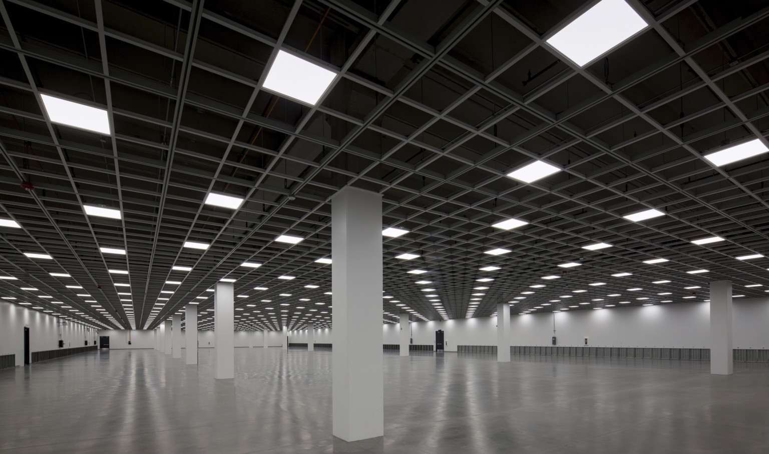 Data Center Design for Today and Tomorrow - DLR Group Data Center Design for Today and Tomorrow - DLR Group